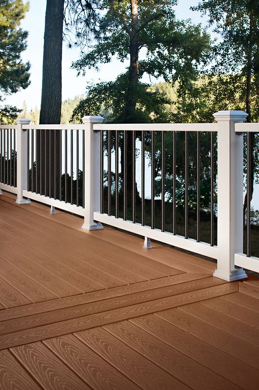 TREX ENHANCE BASICS 1"X5-1/2"-16' CLAM SHELL SQUARE EDGE DECKING | Trex ...