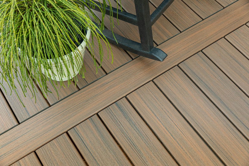 TREX ENHANCE BASICS 1"X5-1/2"-20' TIDE POOL SQUARE EDGE DECKING | Trex ...