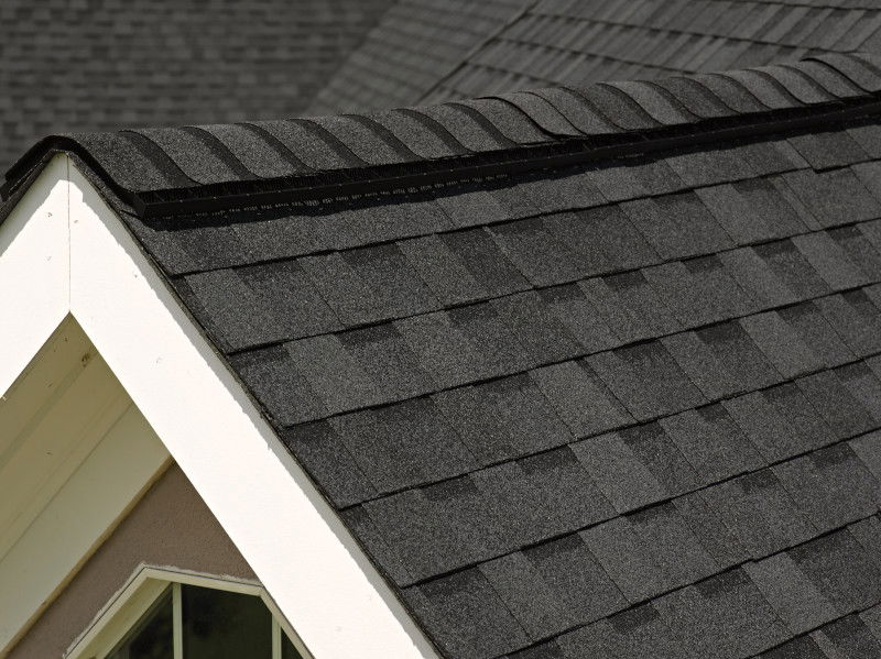 CERTAINTEED NW HIP & RIDGE SHADOW MOIRE/CHAR BLACK 30LF 622917 | CT Hip ...